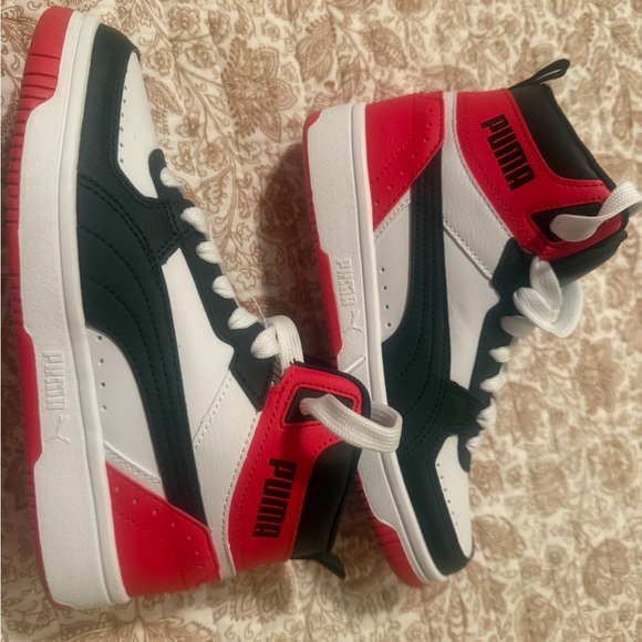 Puma | Shoes | Puma Red And Black Hightop Sneakers Retro Style | Poshmark